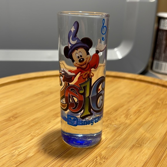 Disney | Kitchen | Disney 26 Shooter Shot Glass Fantasia Sorcerer ...